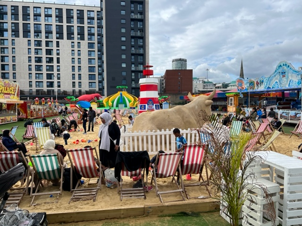 Meanwhile uses now activating the site: The Beach at Smithfield